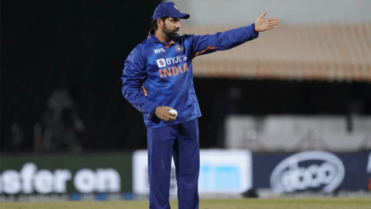 Rohit Sharma unfit to lead Team India? Kapil Dev makes strong remarks ...