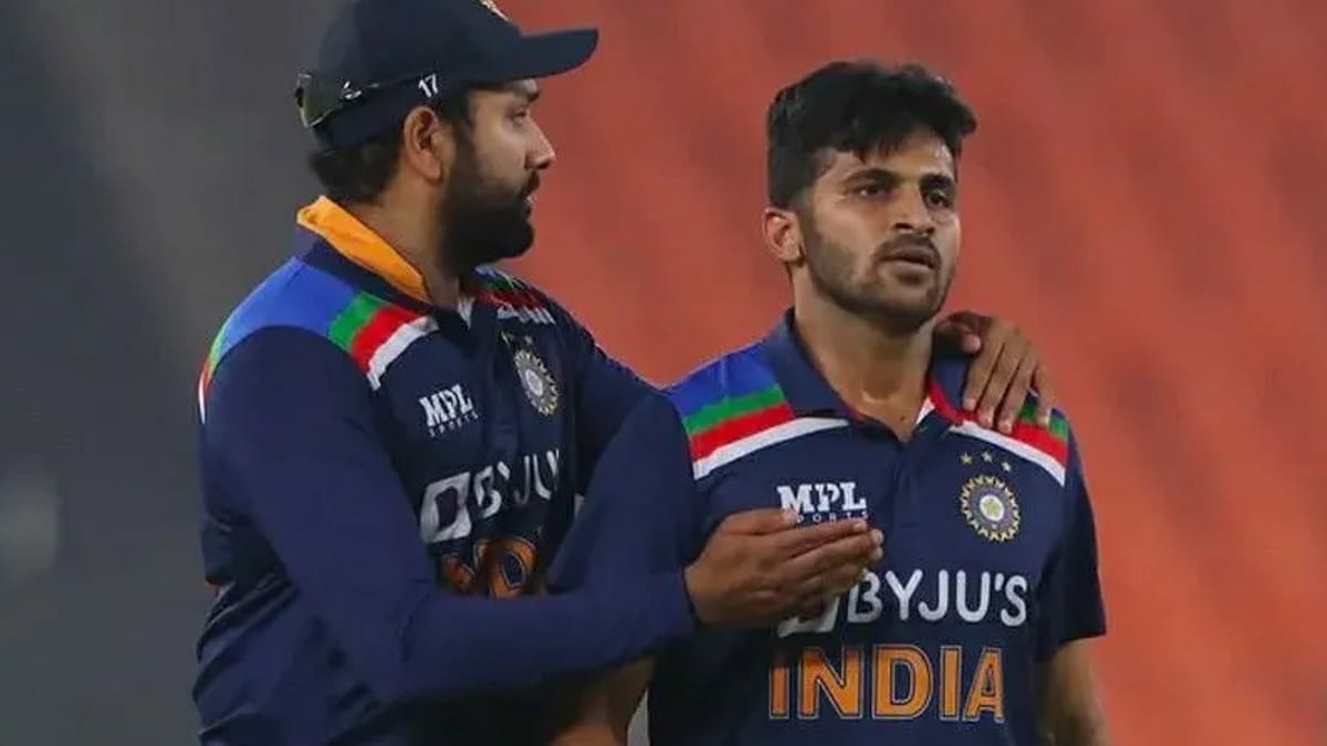 Rohit Sharma again loses his cool on the field, blasts Shardul Thakur - Crictoday