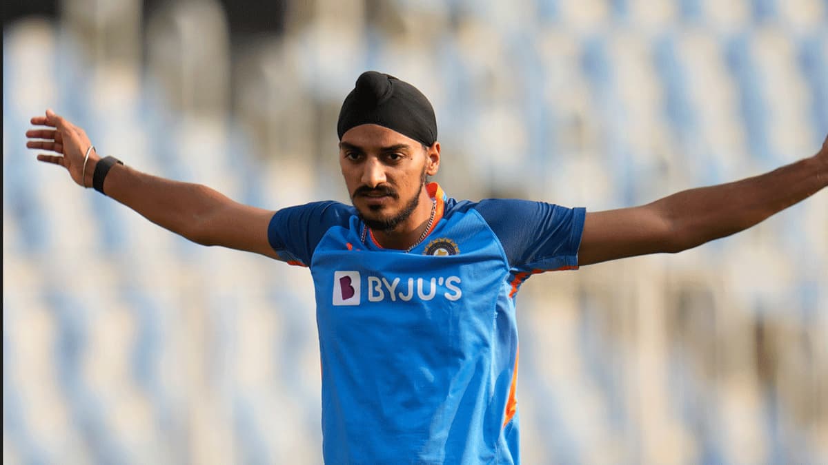 Danish Kaneria targets Arshdeep Singh for his spell in IND vs NZ 1st ...