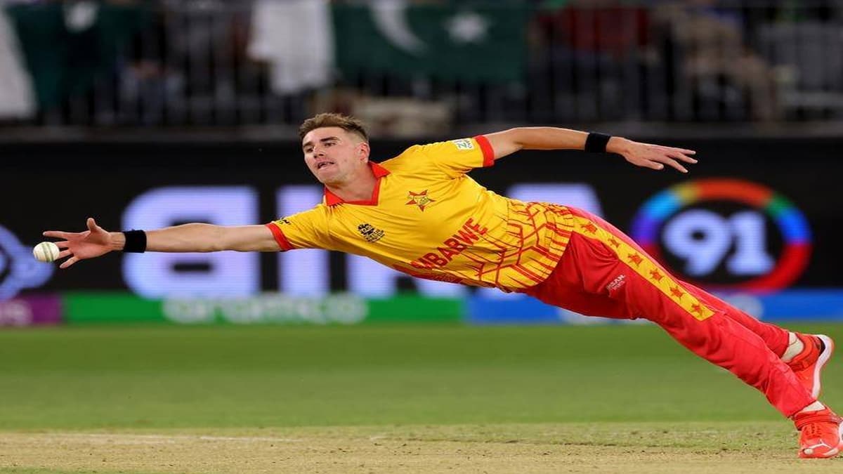 Brad Evans Biography | Family | Height | Jersey | Debut | Salary