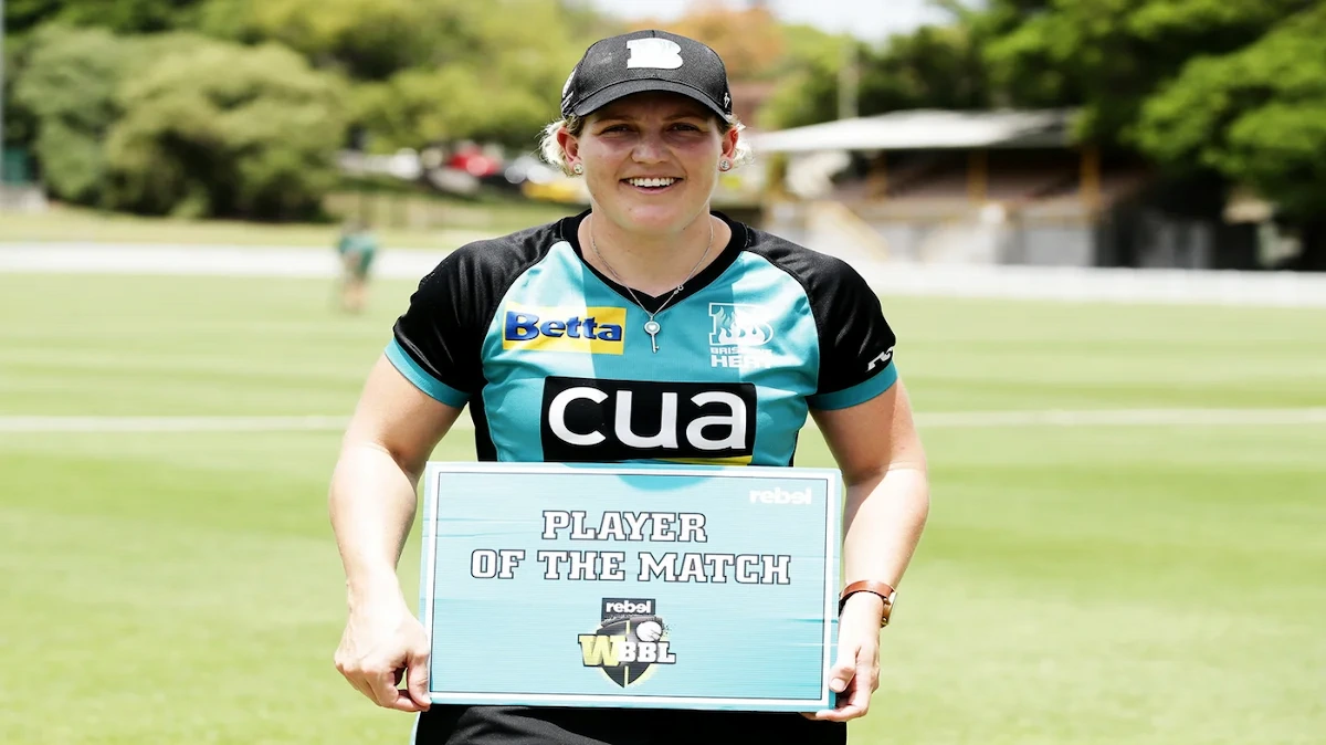 Cricketer Laura May Harris: Wife, Sister, Teams & Hobbies