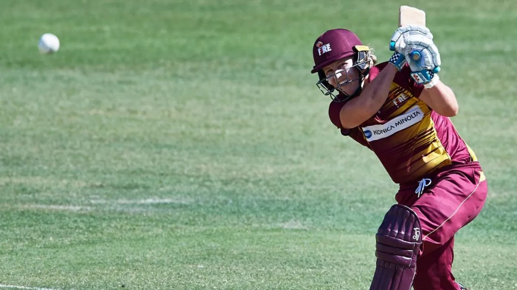 Cricketer Laura May Harris: Wife, Sister, Teams & Hobbies