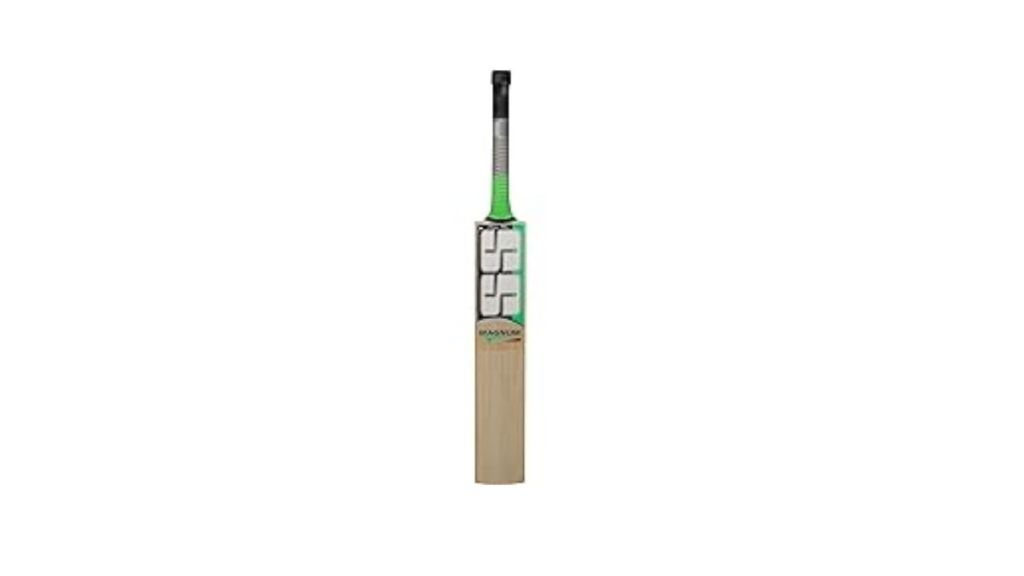 SS Sunridges Cricket Bat: Huge Player Area and Perfect Weight