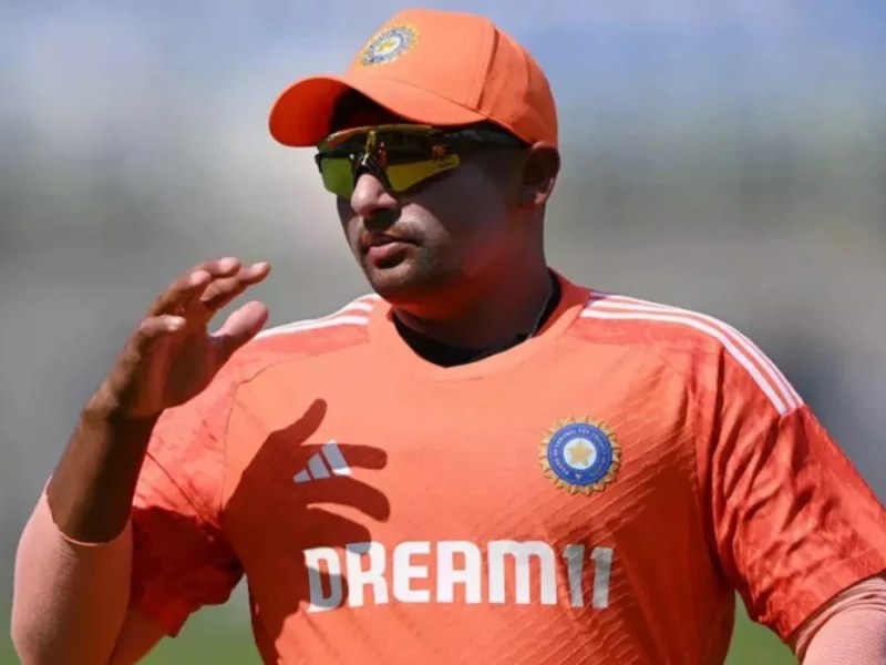 Sarfaraz Khan Biography | Records | Controversies | Gallery