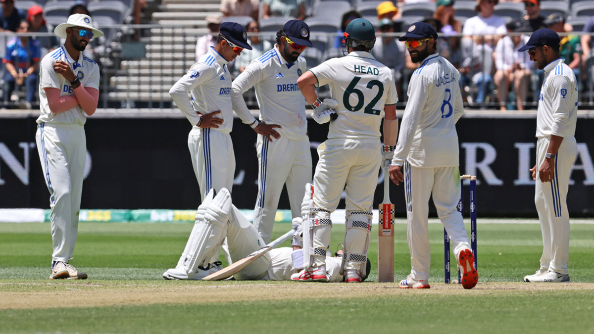 "He should play in place of Harshit Rana in the third Test against ...