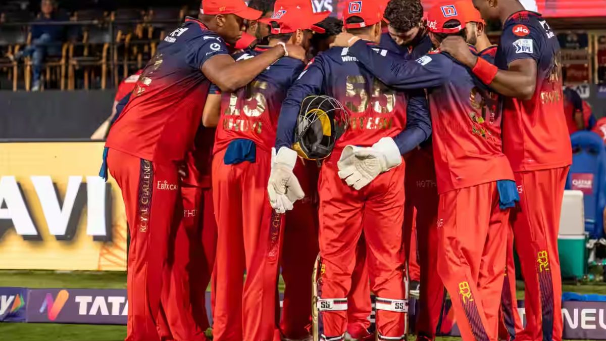 After Sunil Gavaskar, another former cricketer picks three-time ...